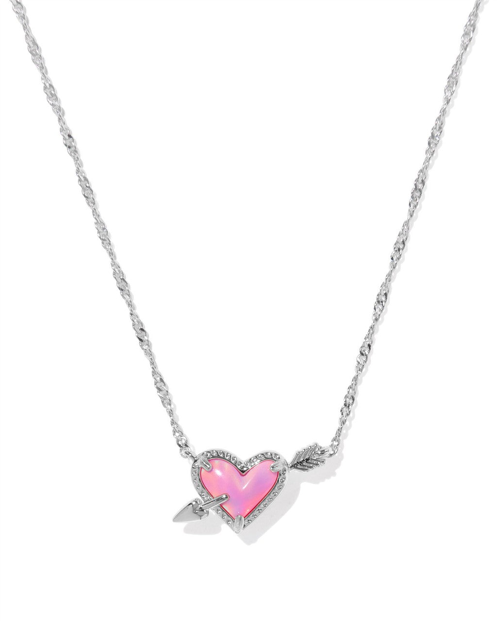 ARI HEART ARROW SHORT PENDANT NECKLACE